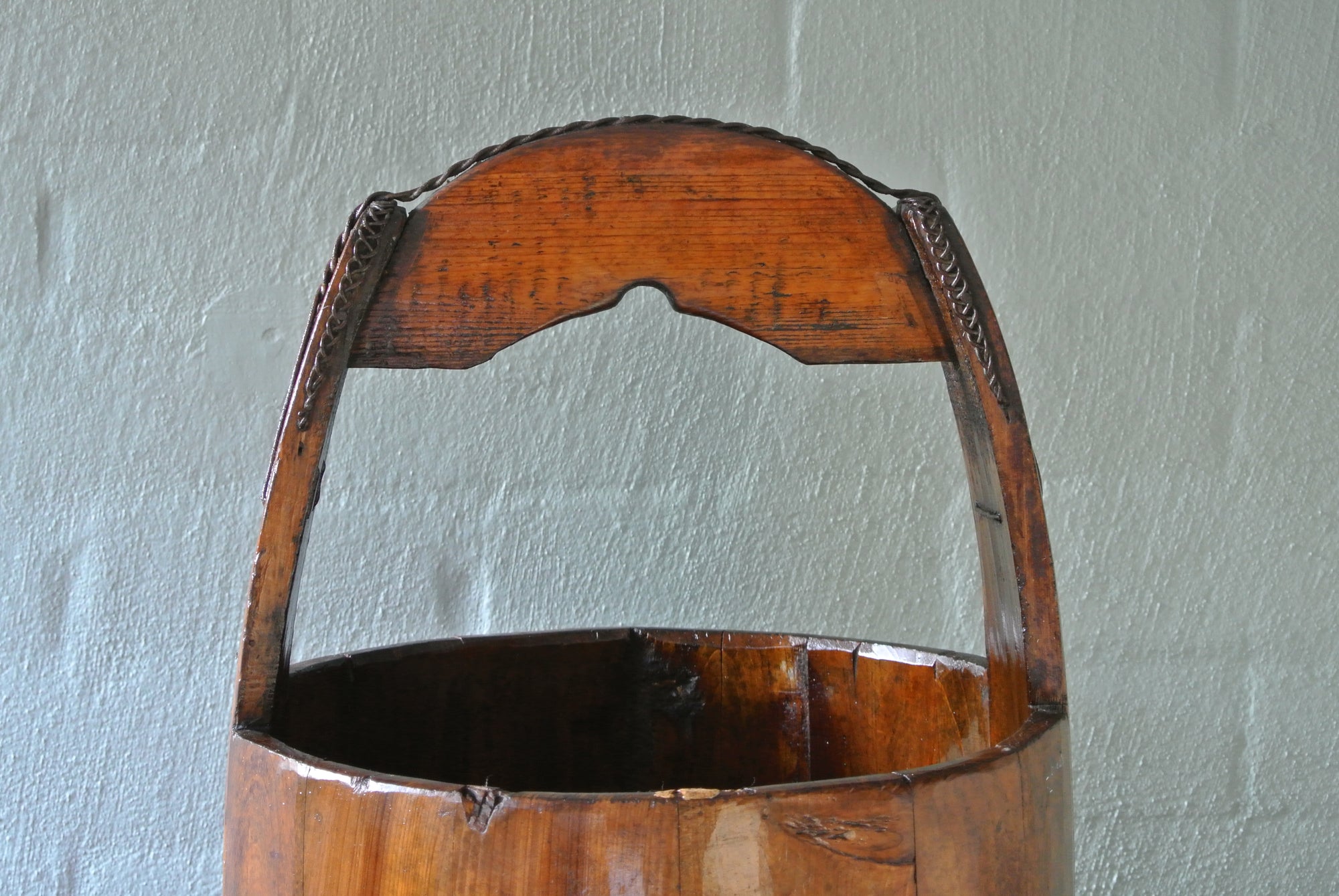 Late 19th Century Japanese Water Bucket – Sage & Leaves
