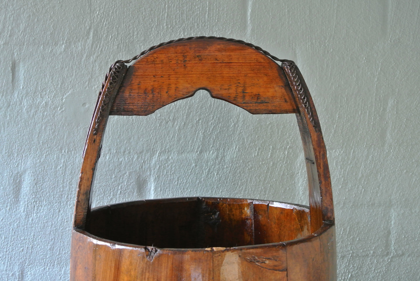Late 19th Century Japanese Water Bucket – Sage & Leaves