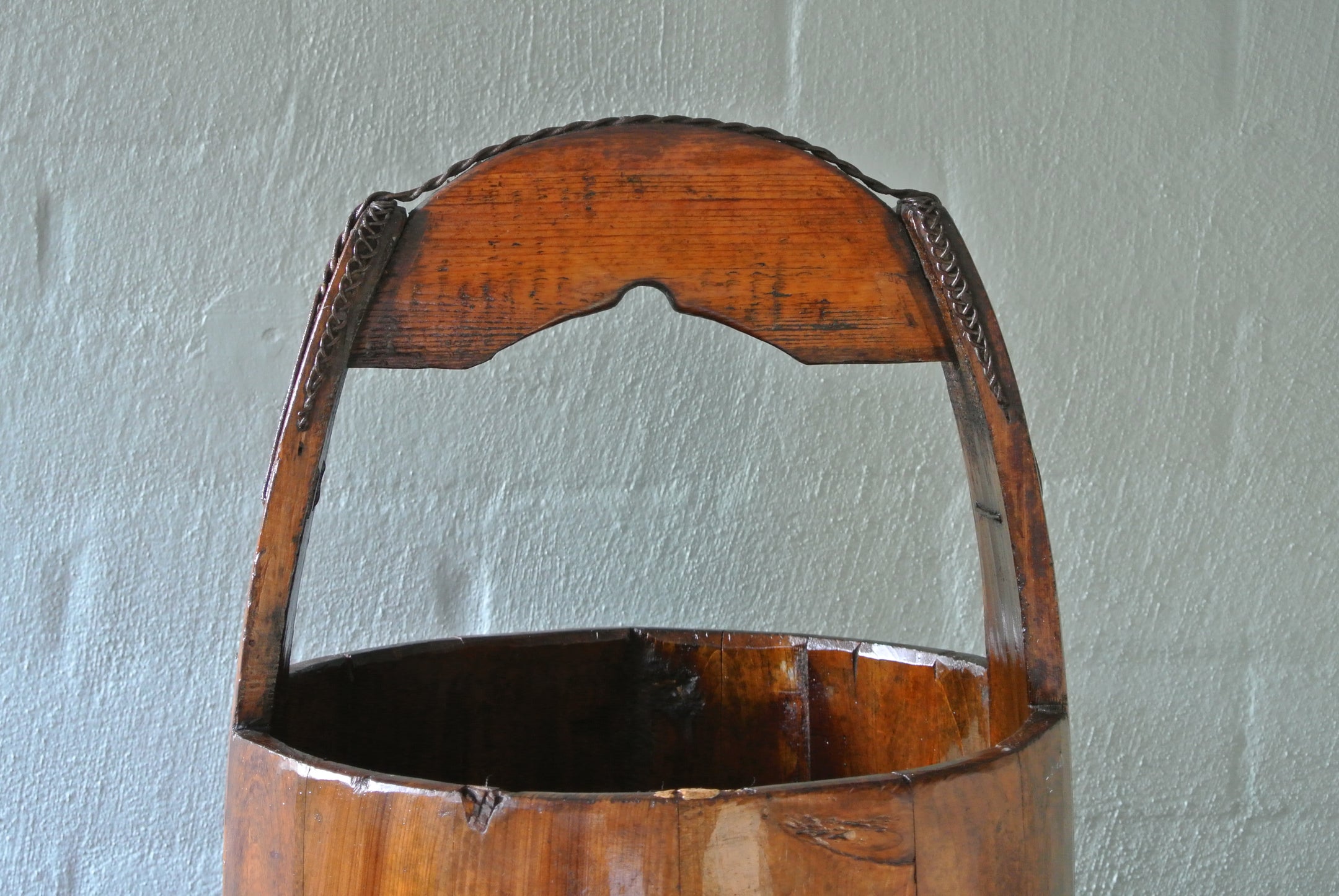Late 19th Century Japanese Water Bucket – Sage & Leaves